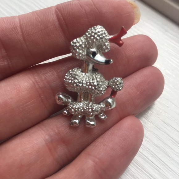 Vintage | Jewelry | Vintage 4 50 Retro Silver Poodle Dog Pin Brooch ...